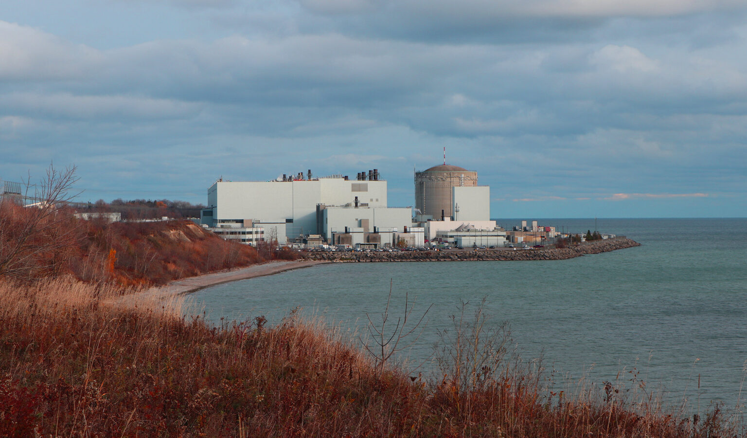 Canada Powers Forward: Darlington SMR Gets Green Light - StarCore Nuclear